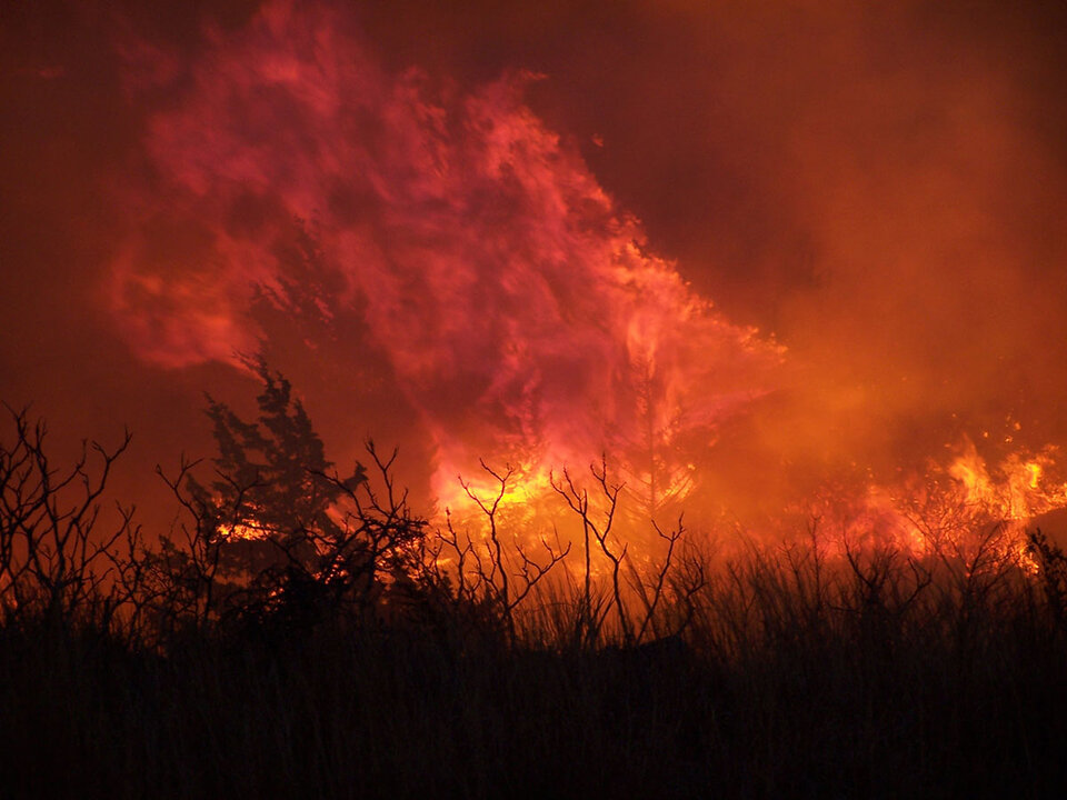Extreme Fire Research - Twidwell Lab | Department of Agronomy and ...
